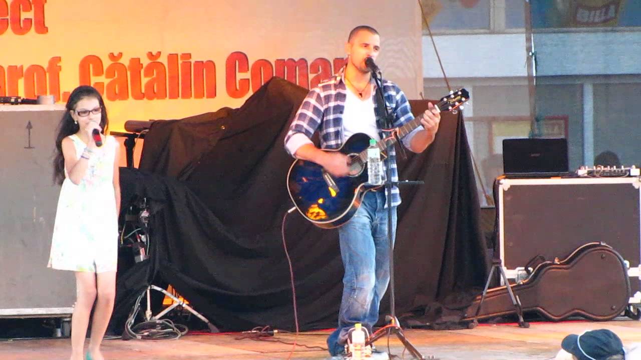 Pavel Stratan Si Cleopatra Fratiorul Meu Live Concert Falticeni [2013