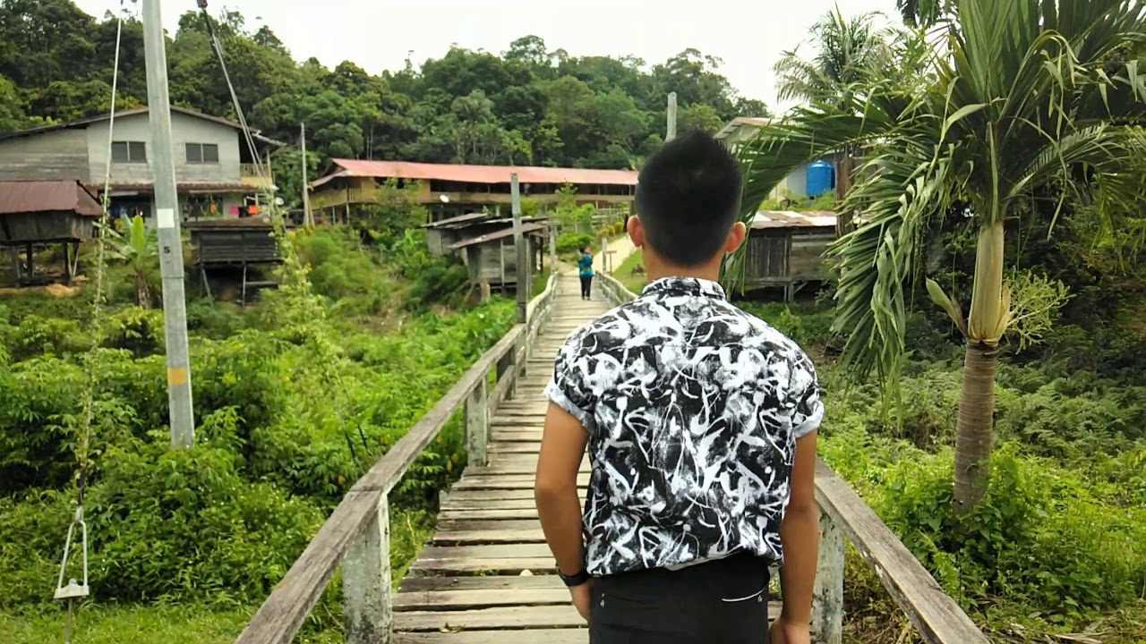 A trip to Uma Bawang, Baram for a Christmas celebration 2019 - YouTube