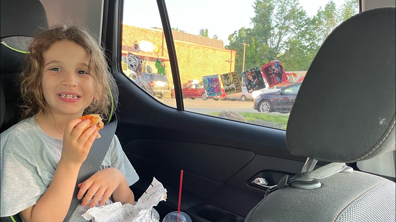 Sheetz Pizza Review - YouTube