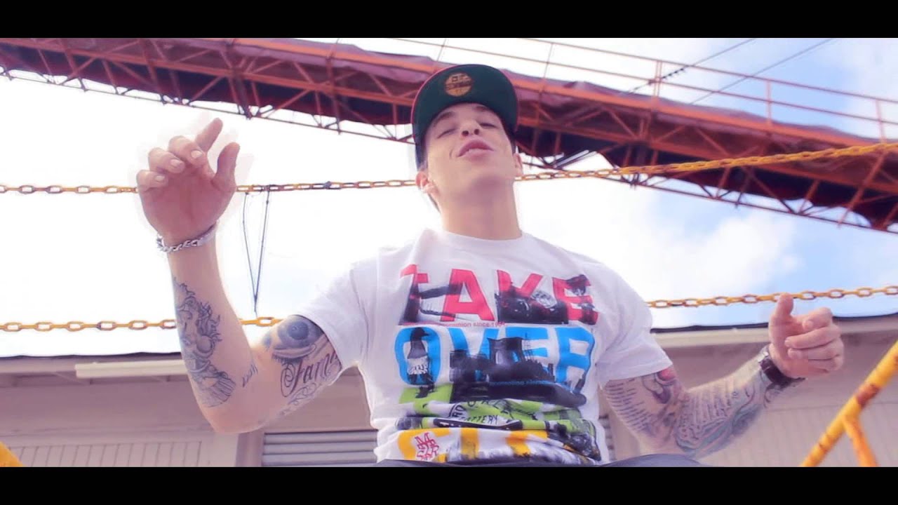 Mike Snow - Hold Your Head High[Official Music Video] - YouTube
