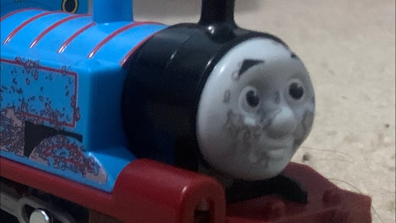 Talking Thomas with Annie & Clarabel Review (CGI Thomas) (muddy) - YouTube
