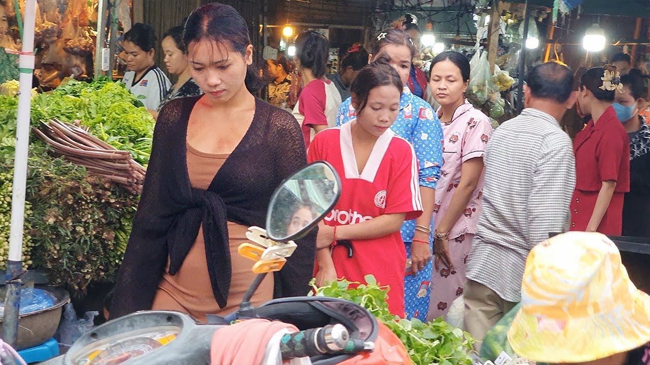 Super Interesting Street Market In Veng Sreng, Phnom Penh City, Cambodia | [2K] - YouTube