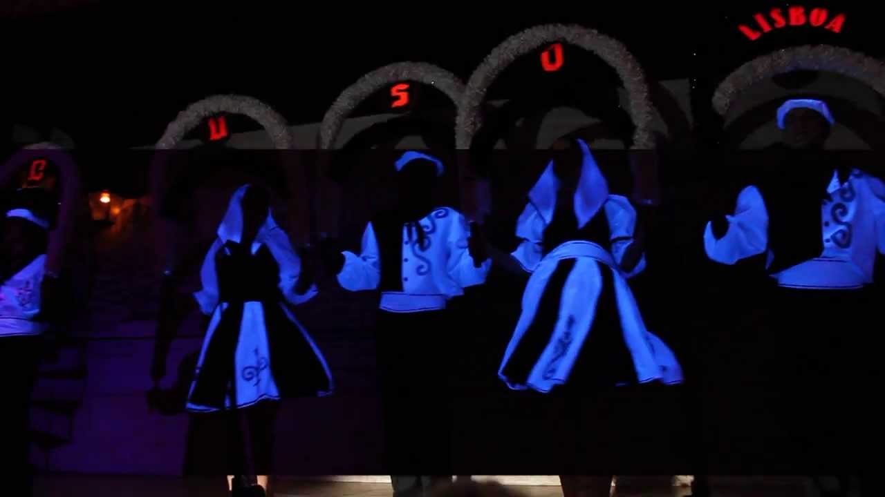 Fado Dancing!! - YouTube