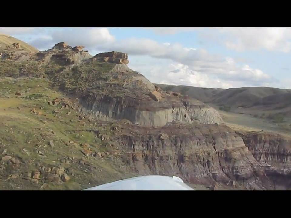 Flying over the Badlands - YouTube