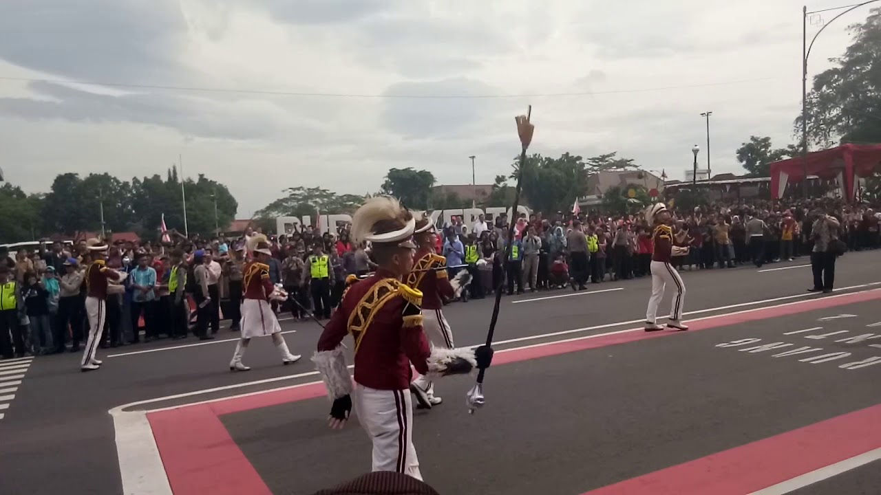 Drum corps cendrawasih akpol part 2 (Purwokerto 2018) - YouTube