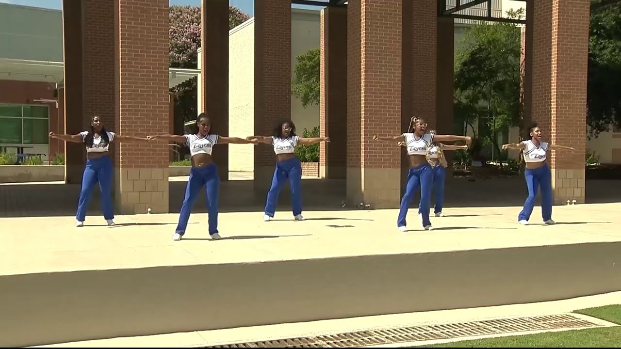 St. Philip’s College Stomp & Shake Team innovating Texas’ cheer ...