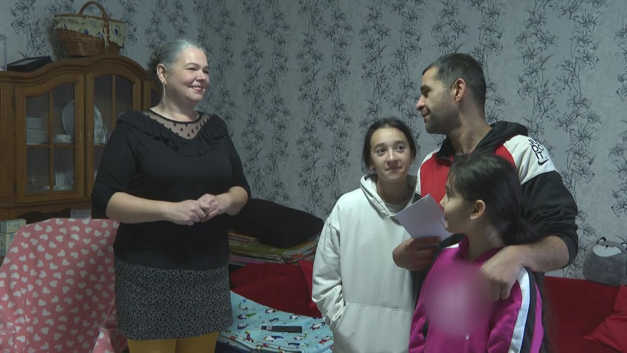 Mundér Kálmánnak ajánlotta fel díját a karácsonyfa szépségverseny ...