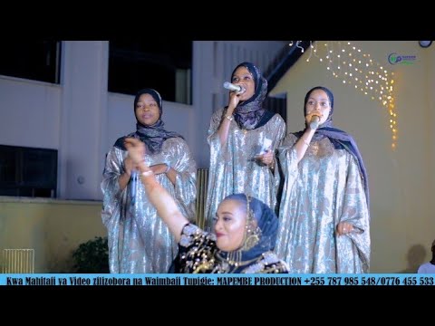UKHTI ADILA_ AMSOMEA MAMU PINKI KWENYE ARUS YAKE