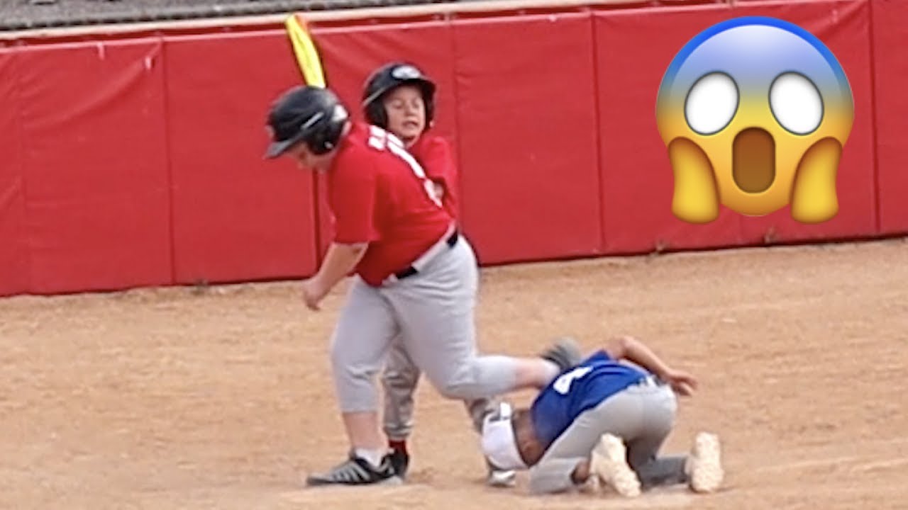 COLLISION AT HOME PLATE DURING BASEBALL GAME! - YouTube