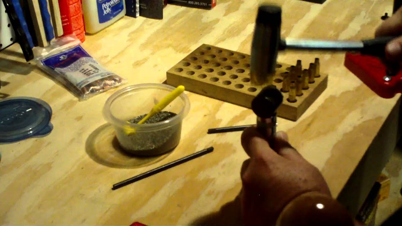 Reloading 223 Remington with the Lee Classic Loader - YouTube