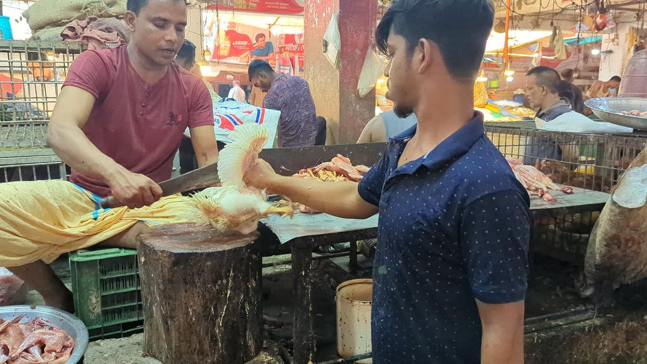 New Style CHICKEN Cutting || Most Fastest Chicken Cutting Skill in Road ...