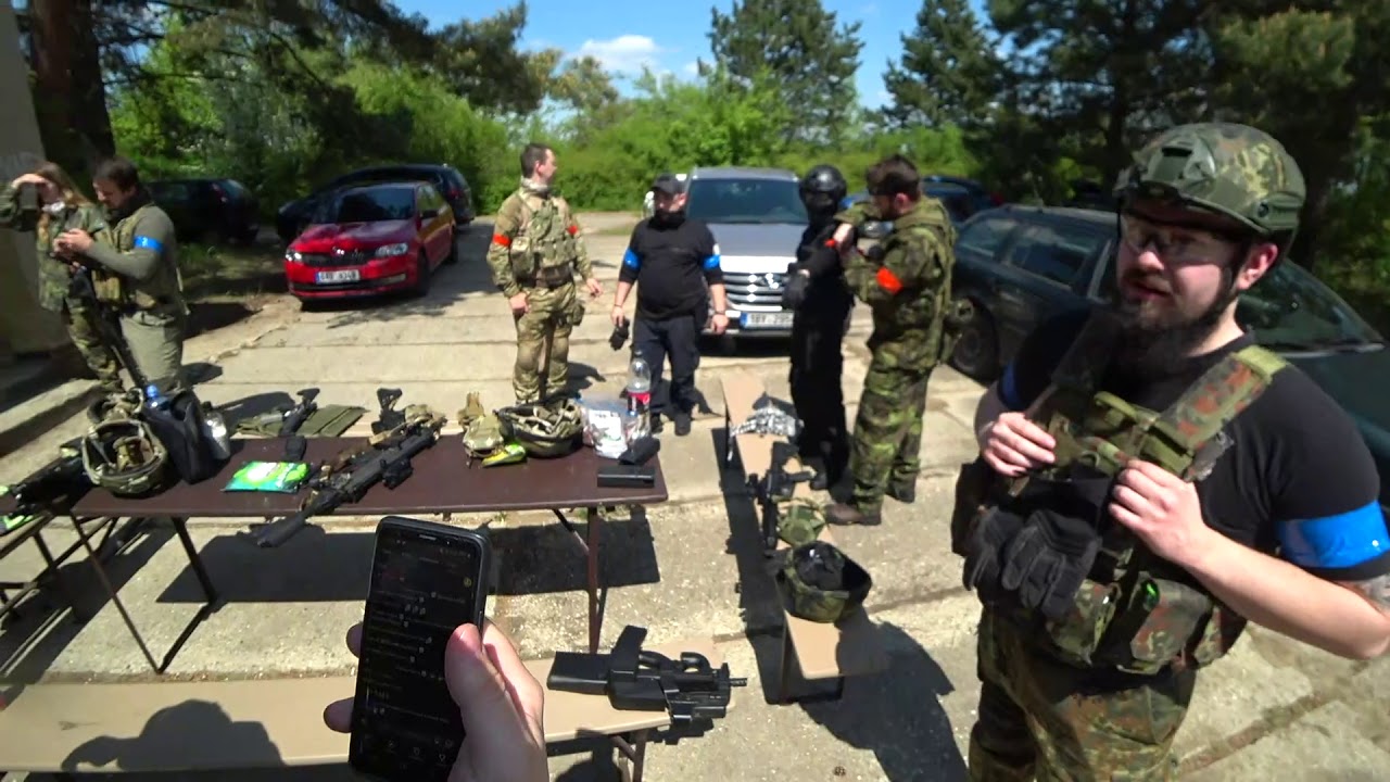 První Airsoft live stream! - 1/3 - YouTube