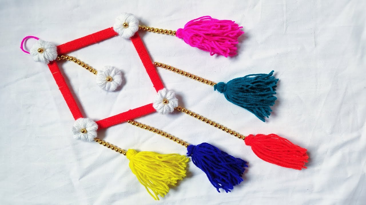 Simple And Beautiful Wall Hanging / Woolen Craft Ideas / DIY Home Decor ...