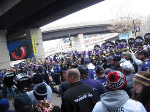 Baltimore Raven Marching Band Along Ravens walk 12-14-2014 - YouTube