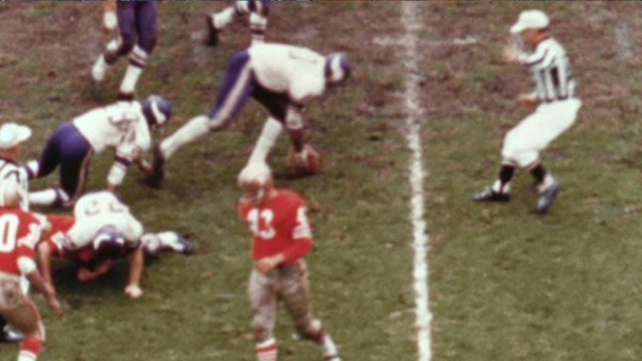 Worst Plays in Football - YouTube