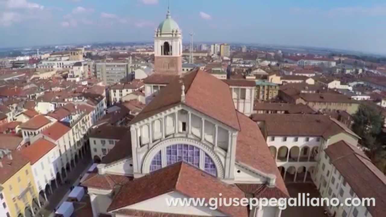Duomo e Battistero di Novara - Antonelli - riprese aeree drone ...