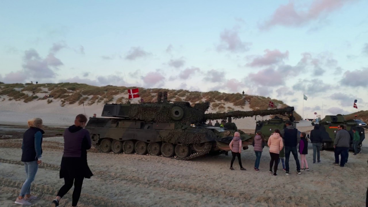 Danish military tank on the beach | Vejers Strand 2018 - YouTube