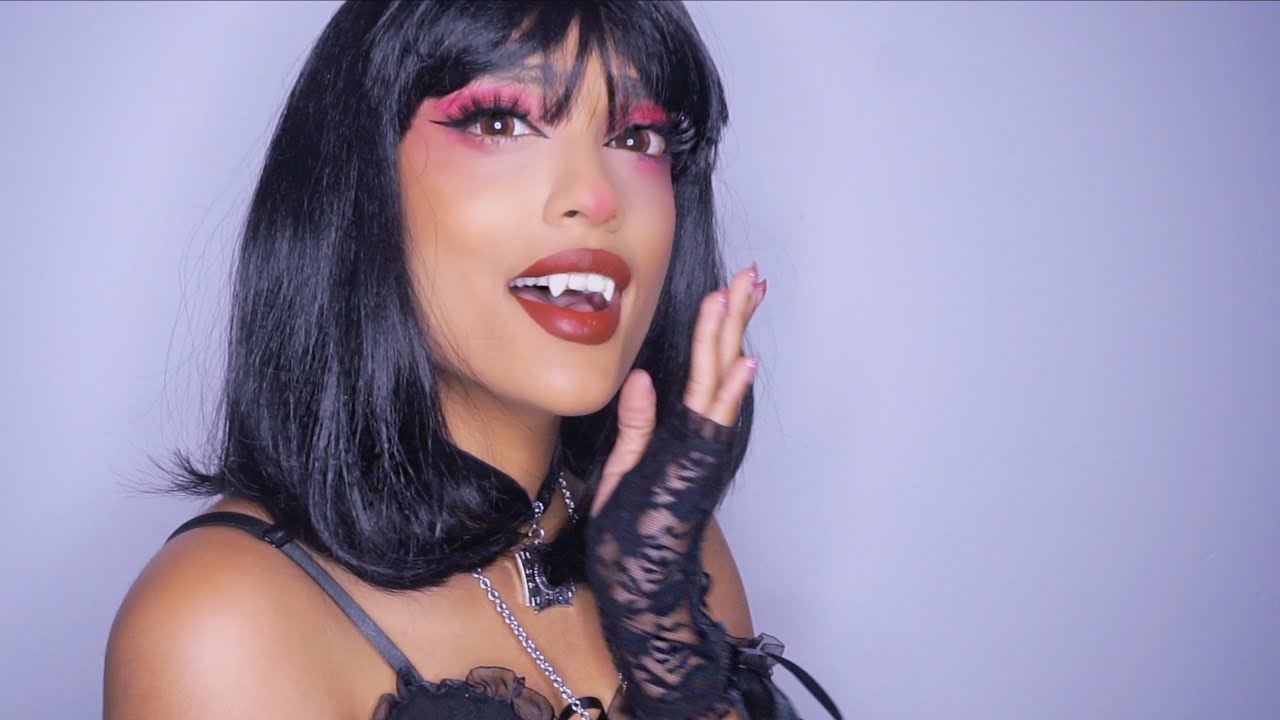 FULL GOTHIC VAMPIRE TRANSFORMATION | DIY HALLOWEEN COSTUME🌙 - YouTube