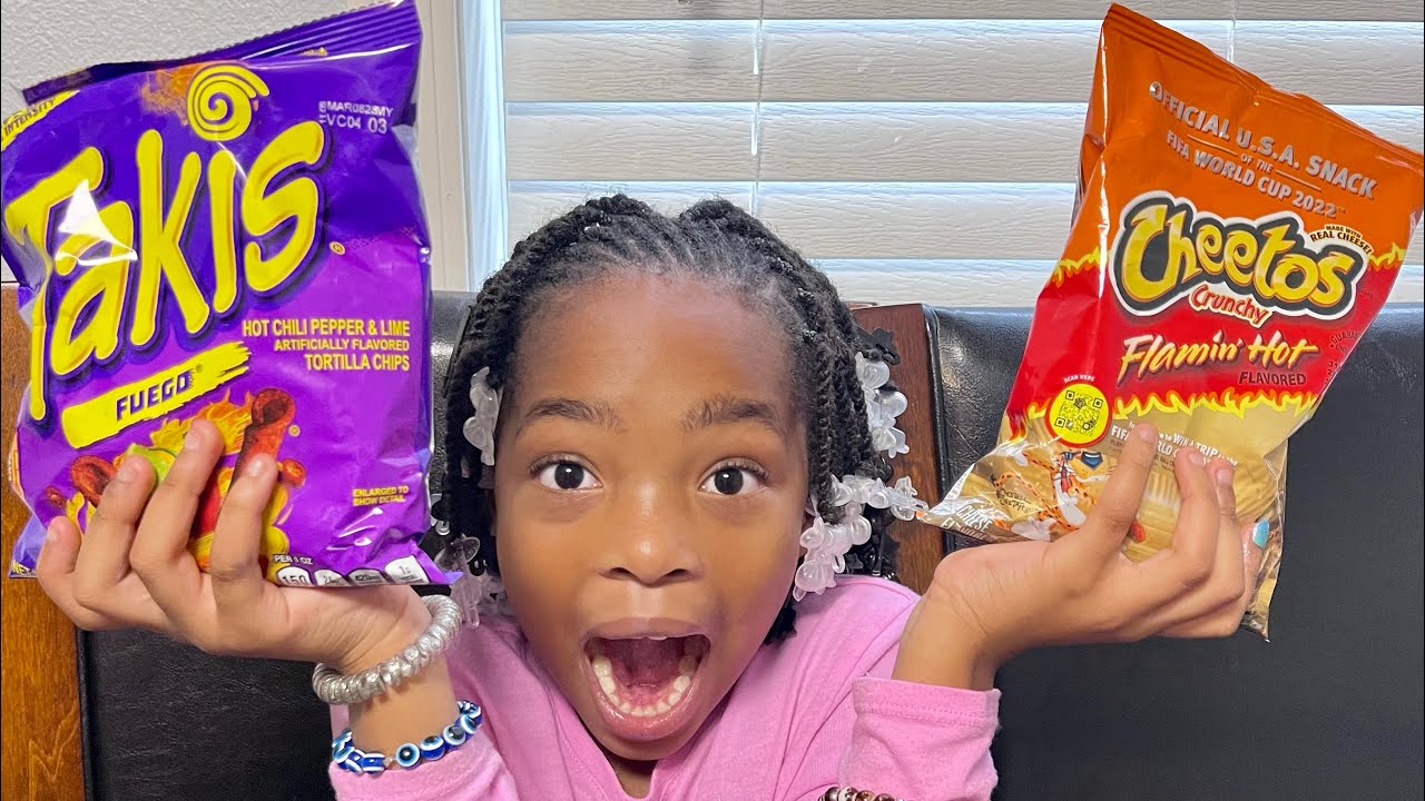 HOT TAKIS VS. HOT CHEETOS CHALLENGE | MOM VS. DAUGHTER - YouTube