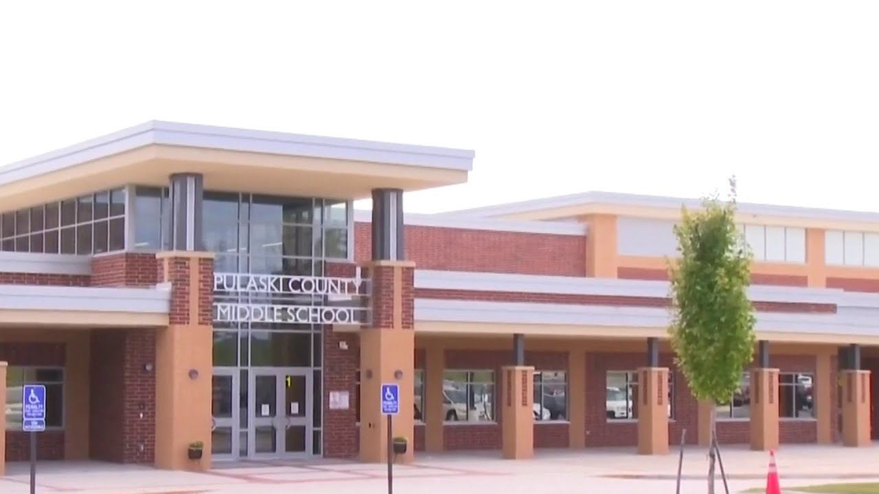 Pulaski County Middle School closed due to online threats - YouTube