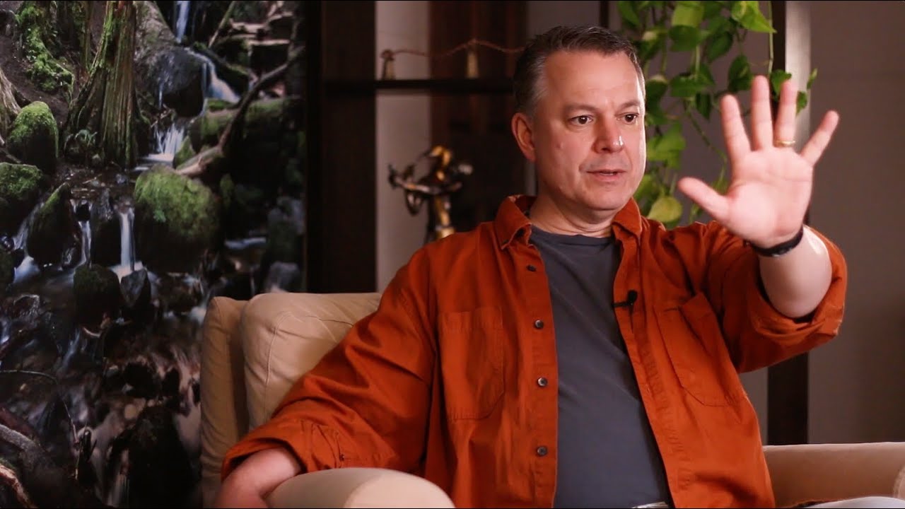 How To See Energy (Part 43) - Gazing At Your Hand - YouTube