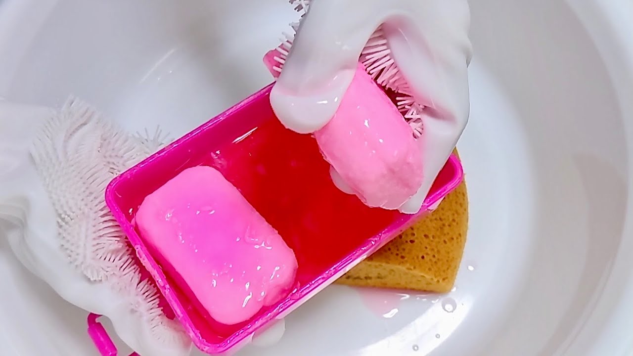 【ASMR】Clamshell sponge × Bar soap🧼🧼squeeze and rinse - YouTube