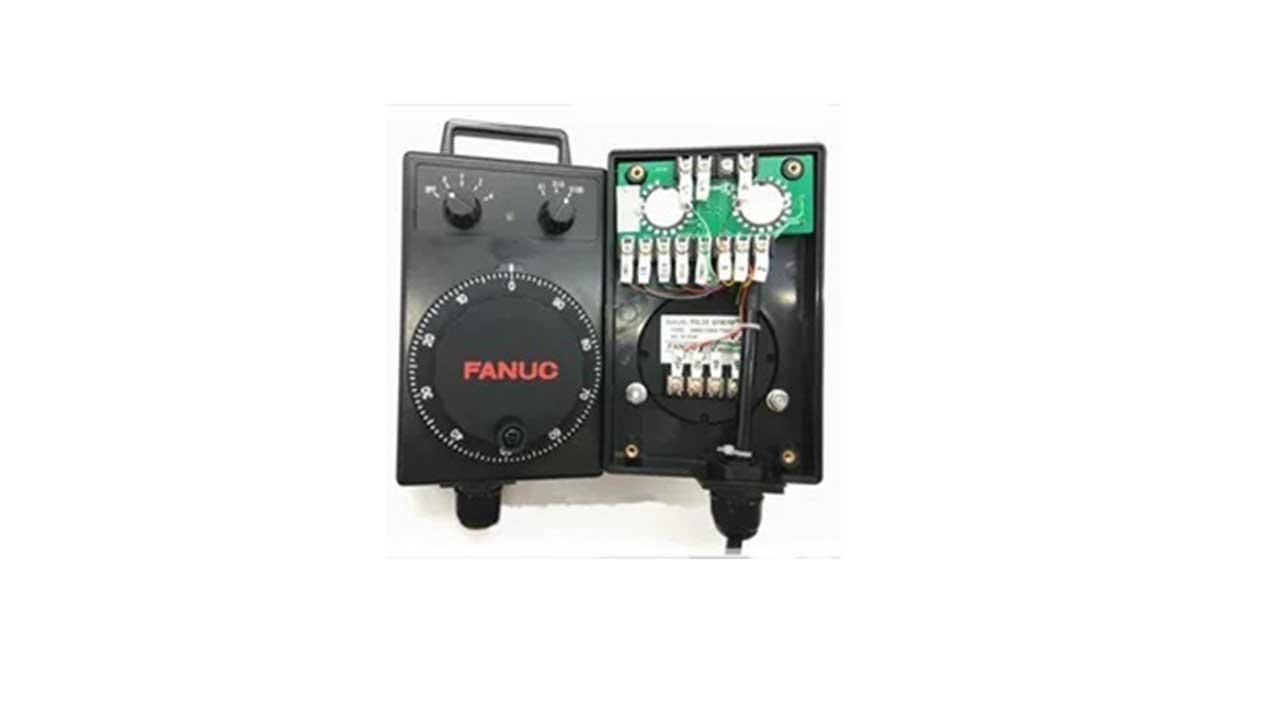 Fanuc A860 0203 T011 Controller - YouTube