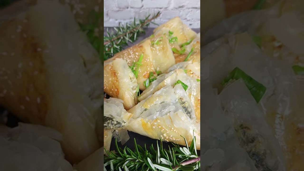 #shorts - Easy & Crispy Greek Spinach Pie Triangles (Spanakopita ...