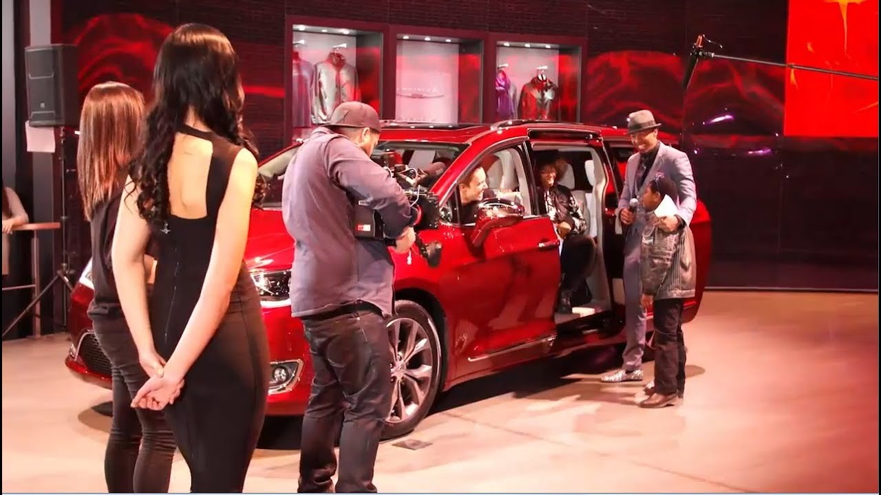 Nick Cannon Pacifica Pop Quiz On The New 2017 Chrysler Pacifica - YouTube