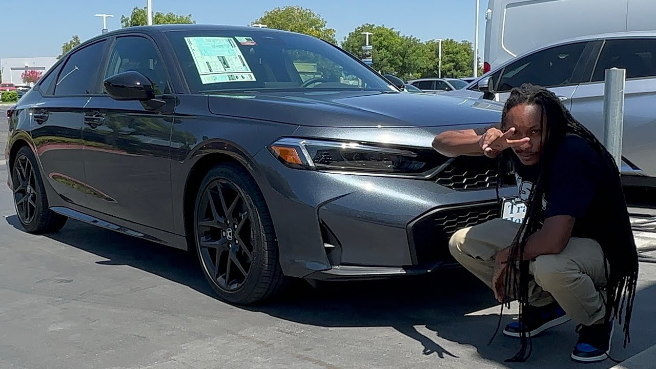 2025 Honda Civic Sport Meteorite Gray Metallic BONUS: Sacramento Artist ...