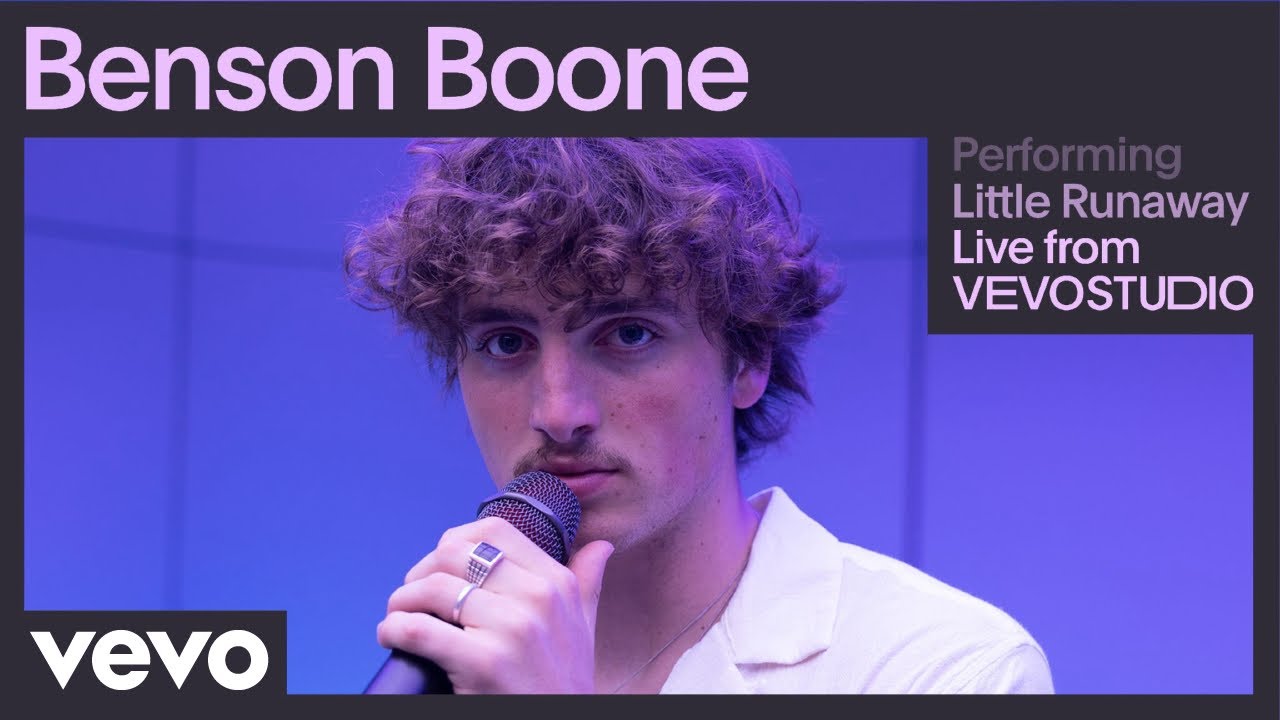 Benson Boone - Little Runaway (Live Performance) | Vevo - YouTube