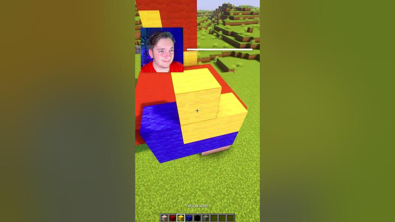 I'm rebuilding Parrot's house 😭 #shorts #minecraft - YouTube