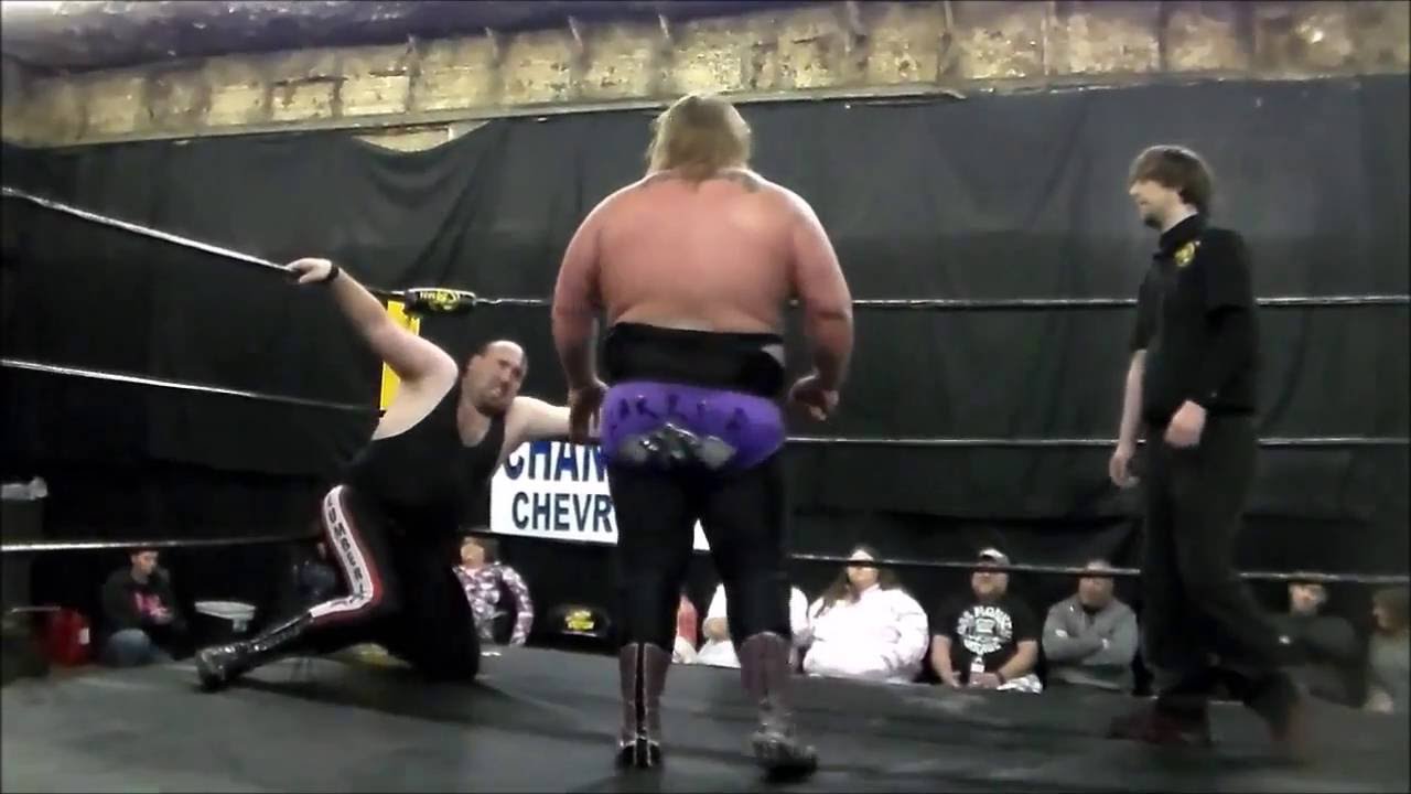 Legendary Larry D vs Yukon Mike NWA Supreme 4/9/2016 - YouTube