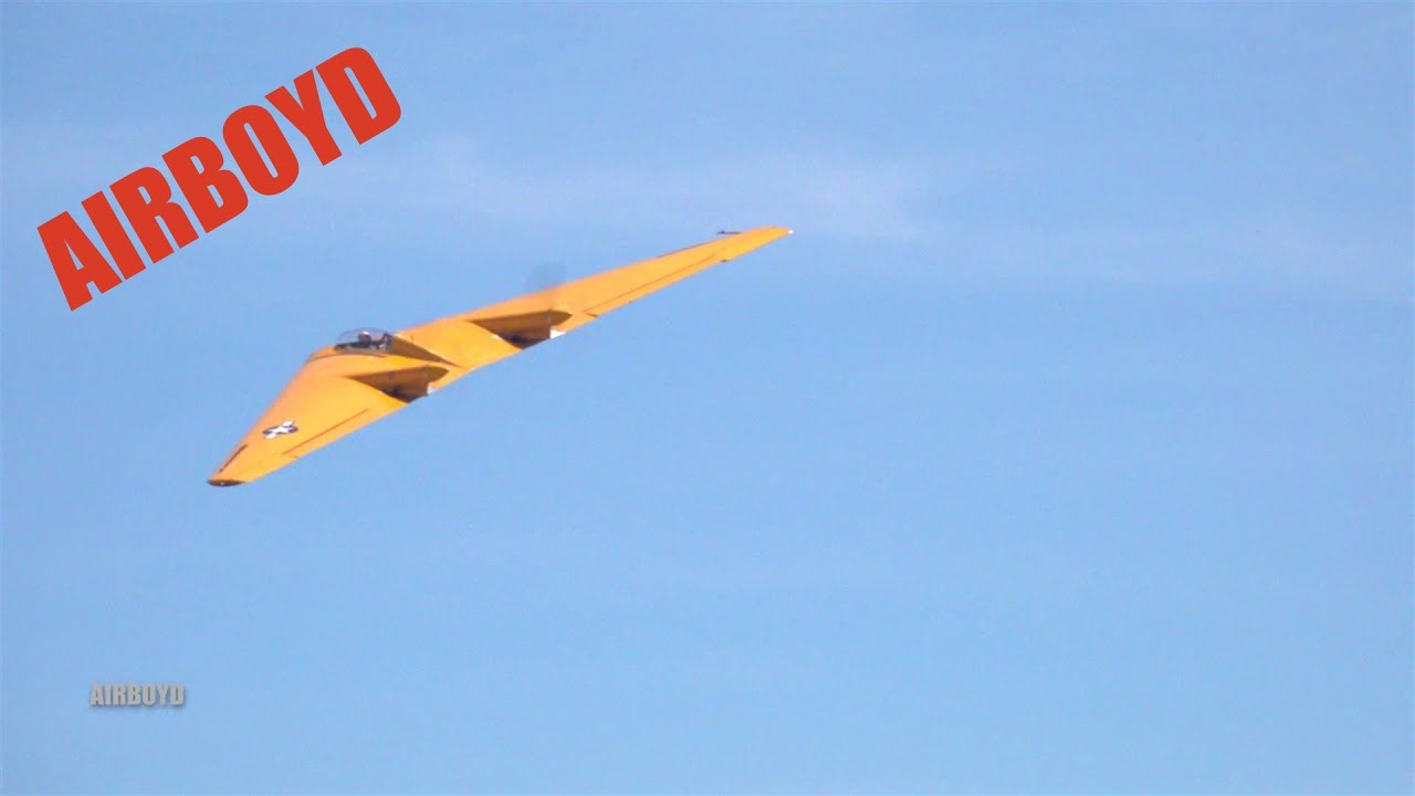 Northrop N9MB Flying Wing - Planes Of Fame Airshow (2018) - YouTube