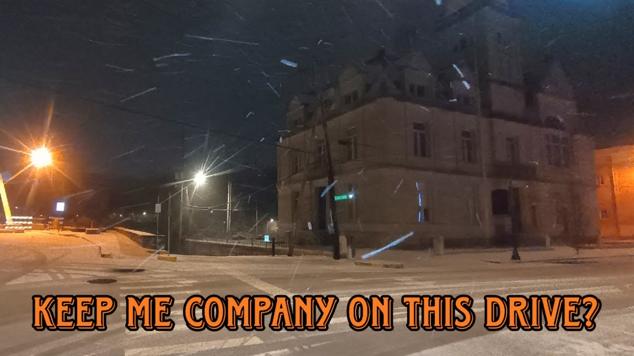 The snow is coming down quick! - YouTube