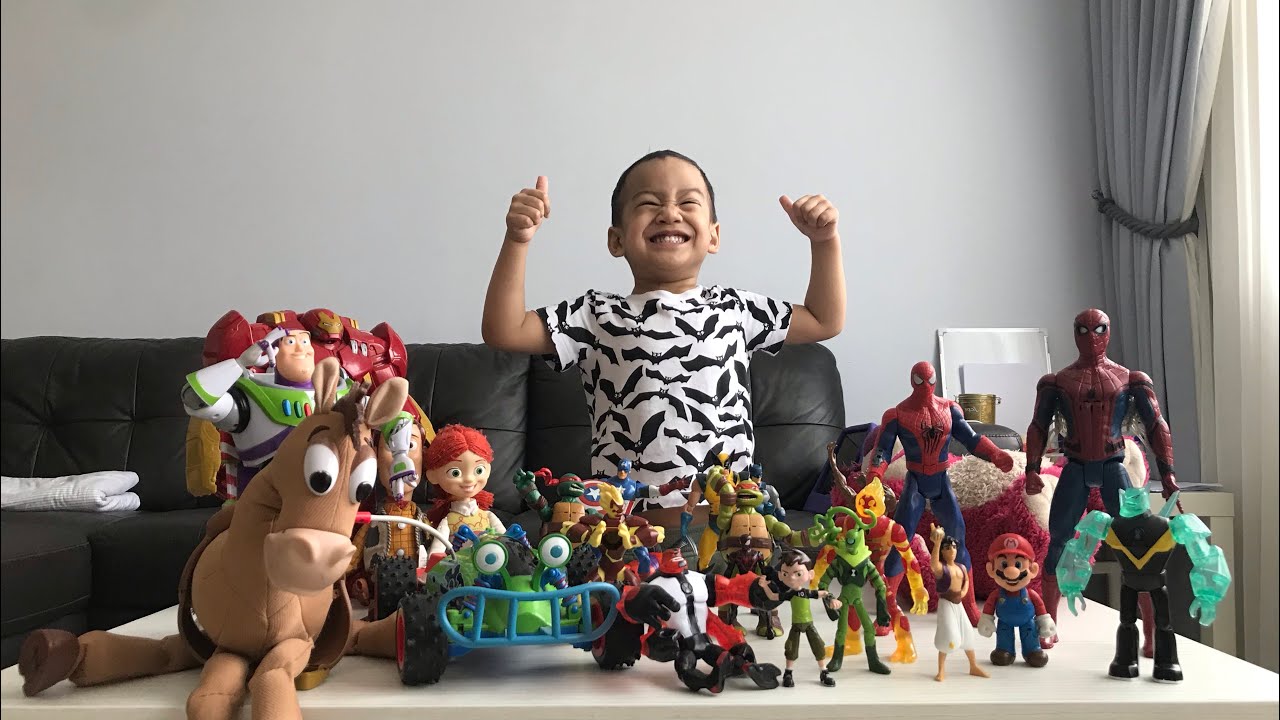 Toy Story, Marvel, DC, Pixar, Disney Toys review - Buzz Lightyear ...