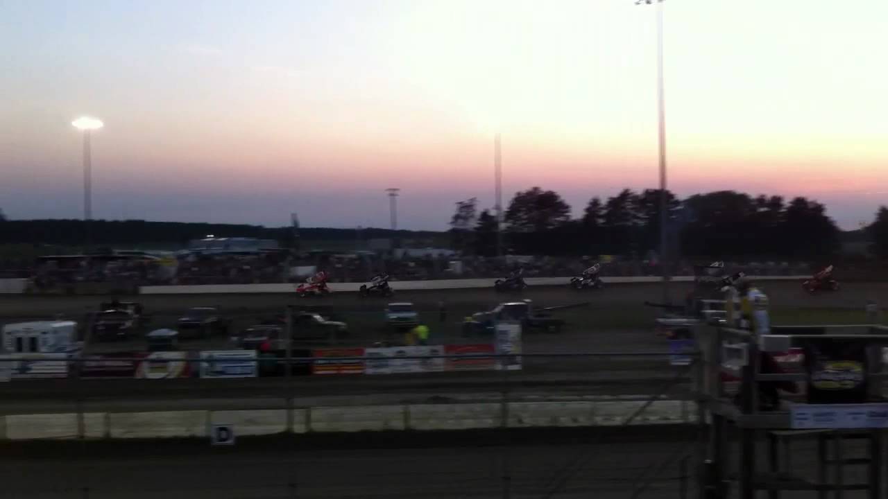 World of Outlaws: Princeton Speedway - YouTube