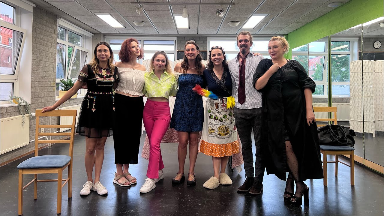 Myna Mazaylo.Ukrainian Classic in a modern way. Directed by Oksana Borbat. - YouTube