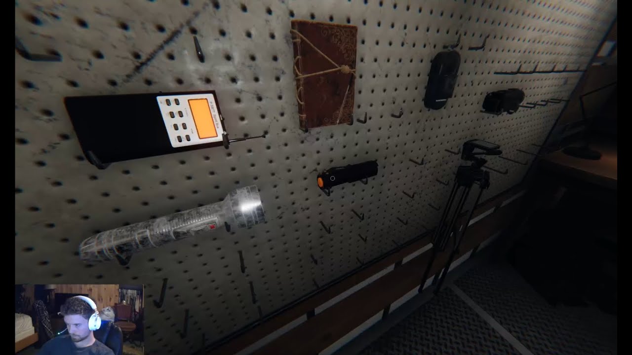 Average Phasmo Game, I'm Bad and Get Stressed Out. - YouTube