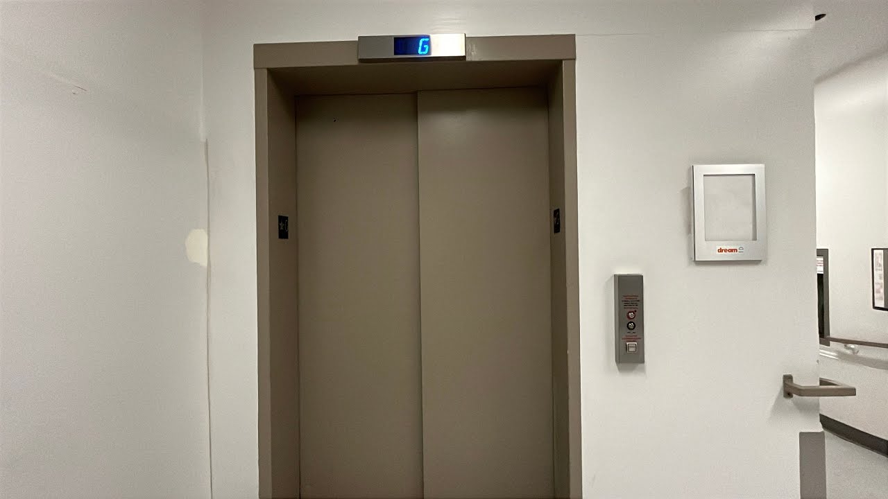 Modernized Dover/Turnbull Elevator in Downtown Toronto 1/8/2025 - YouTube