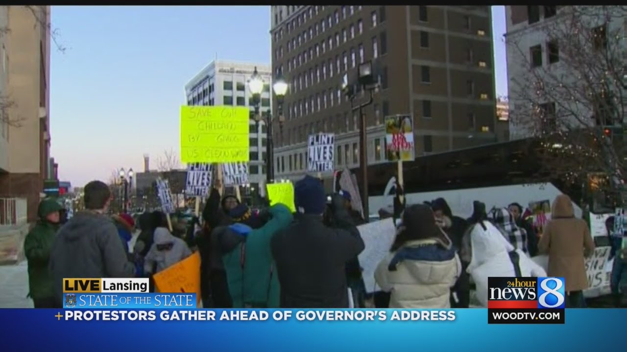 Protestors gather ahead of Gov. Snyder's address - YouTube