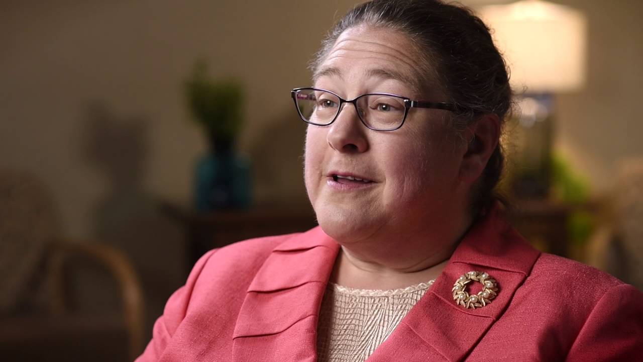 Meet Crystal Jones, M.D. – Infectious Disease, Wound Care - YouTube