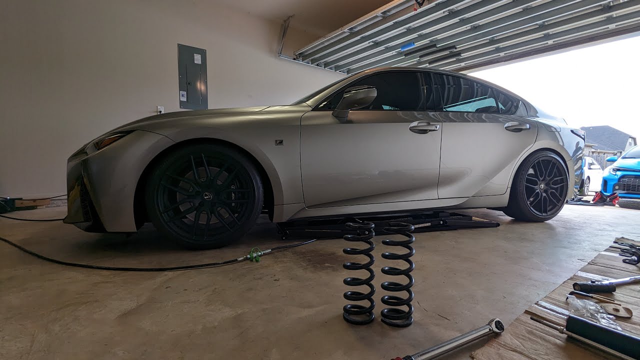 Working on a V8 Lexus! 2023 Lexus IS500 F Sport - YouTube