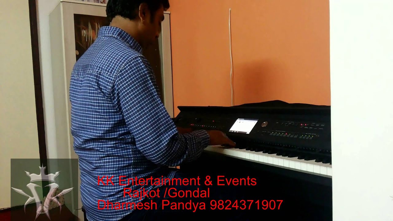 Dharmesh Pandya on Piano live at rajkot - YouTube