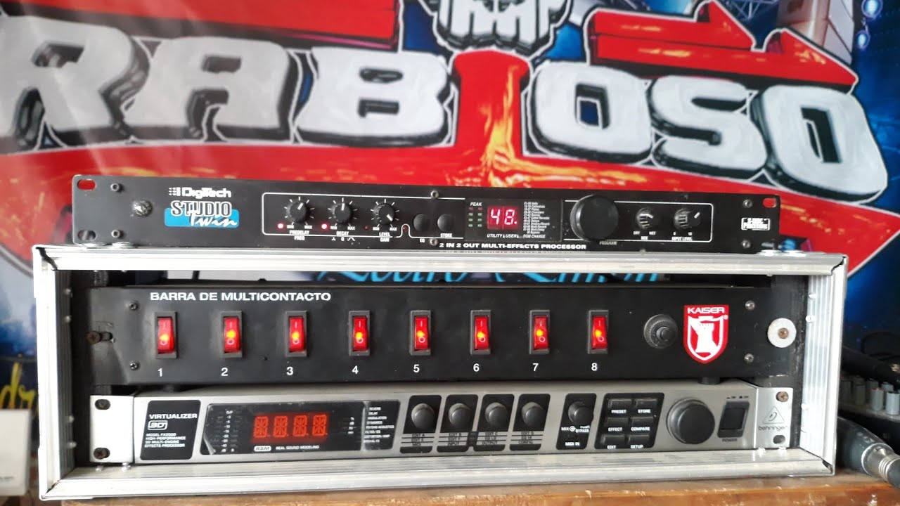 digitech studio twin Delay como programarlo - YouTube