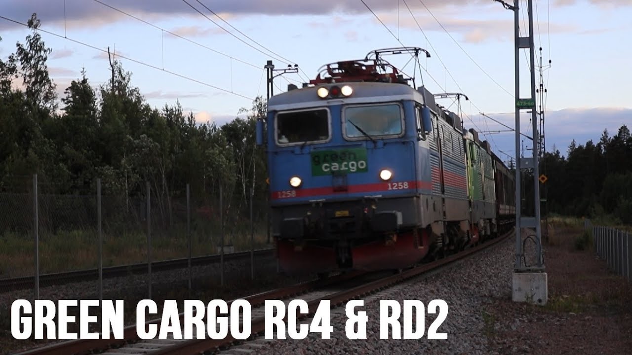 Green Cargo RC4 & Rd2 passing trough Diö, Sweden - YouTube