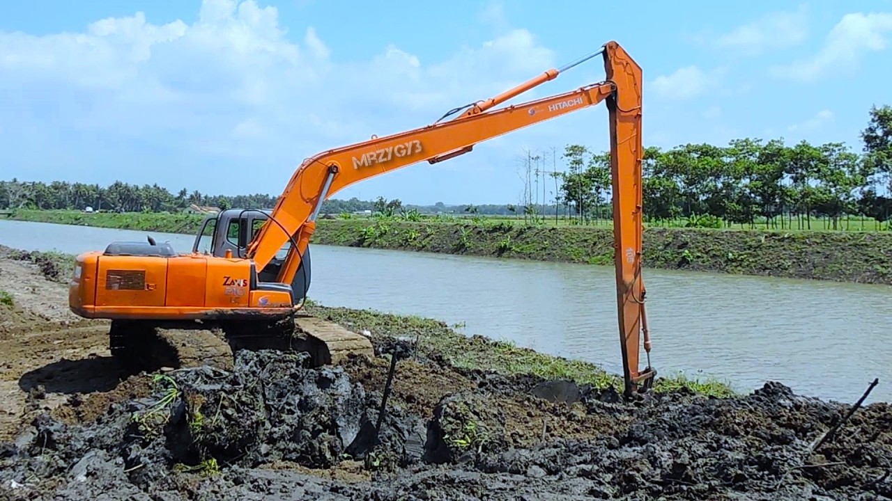 Mud Sedimentation Excavating From The River Using Long Reach Excavator ...