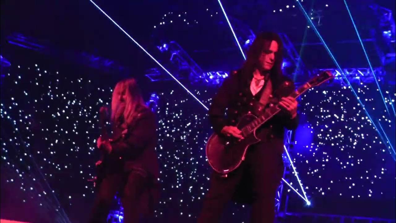 Trans-Siberian Orchestra "First Snow" 11/27/15 (12) - Uncasville, CT ...
