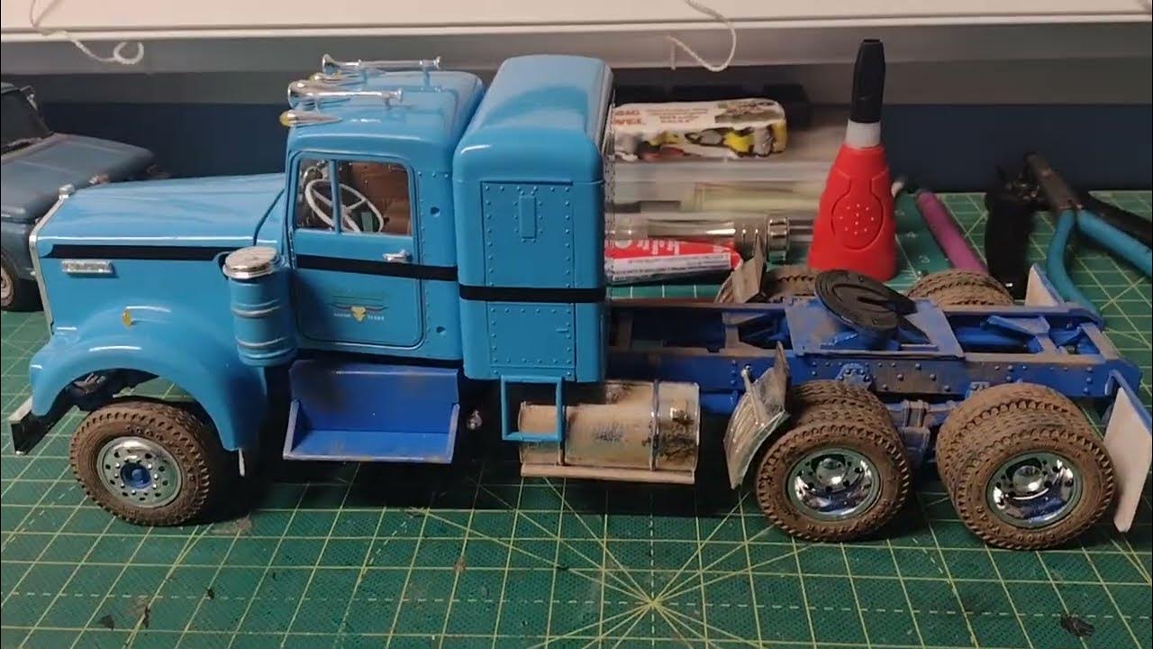 AMT 1/25 Kenworth W923 Progress Video - YouTube