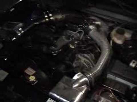 '89 Formula Firebird Vs. '92 Thunderbird SC - YouTube